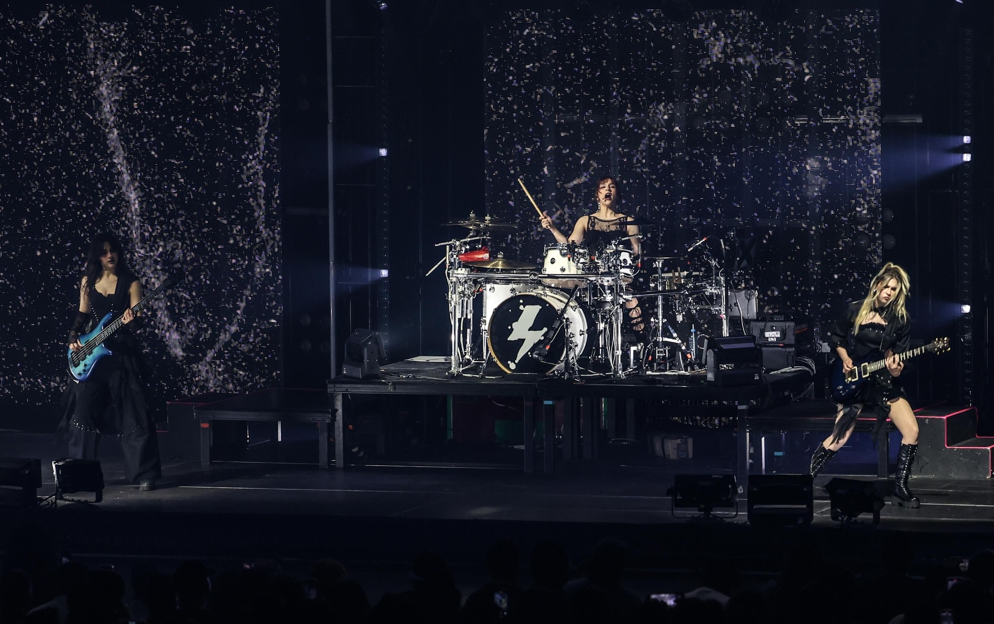 The Warning Rocks Mexico City and Guadalajara: A Spectacular Concert ...